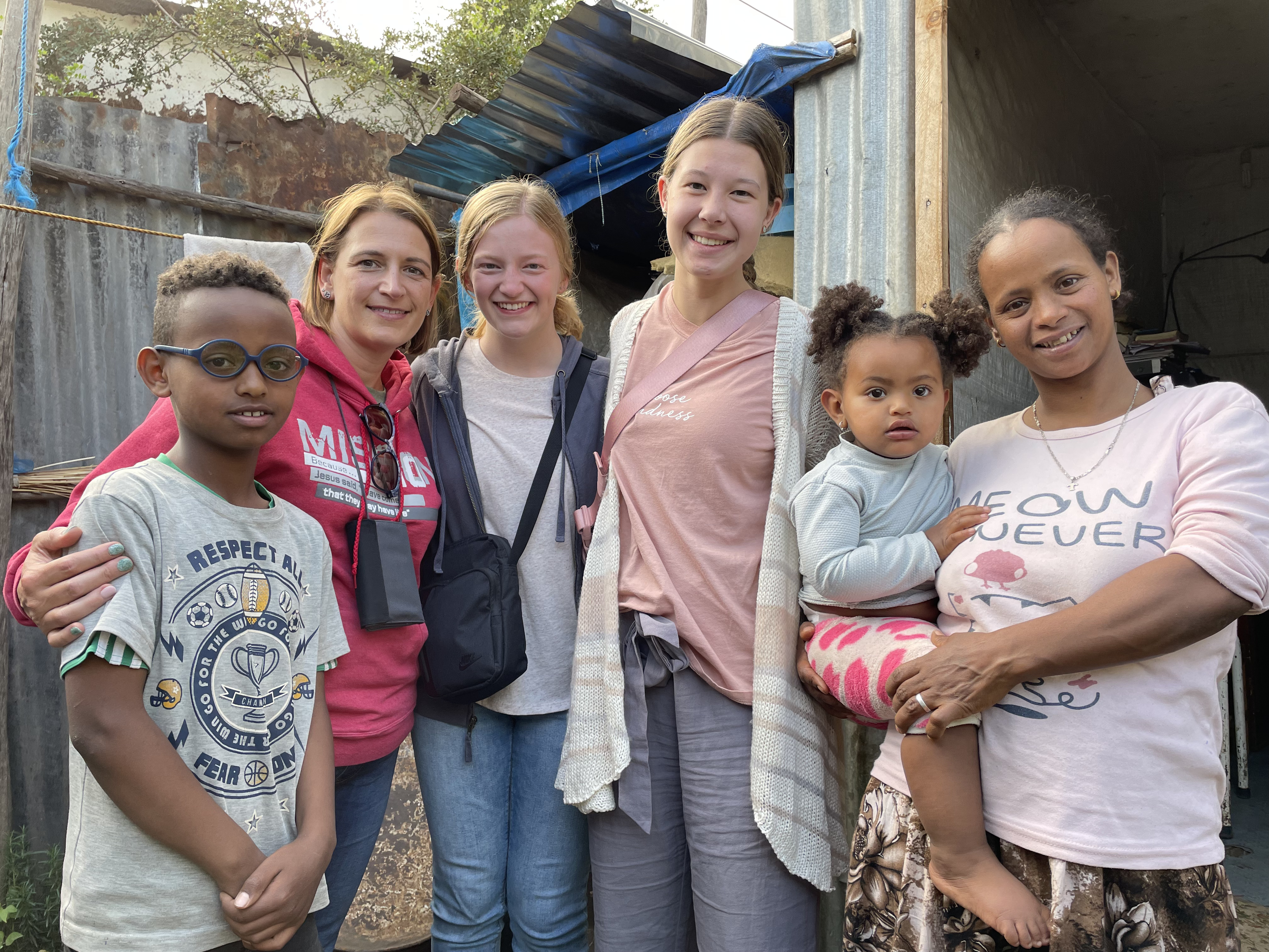 OBU students work with orphan outreach program on GO trip – The Bison